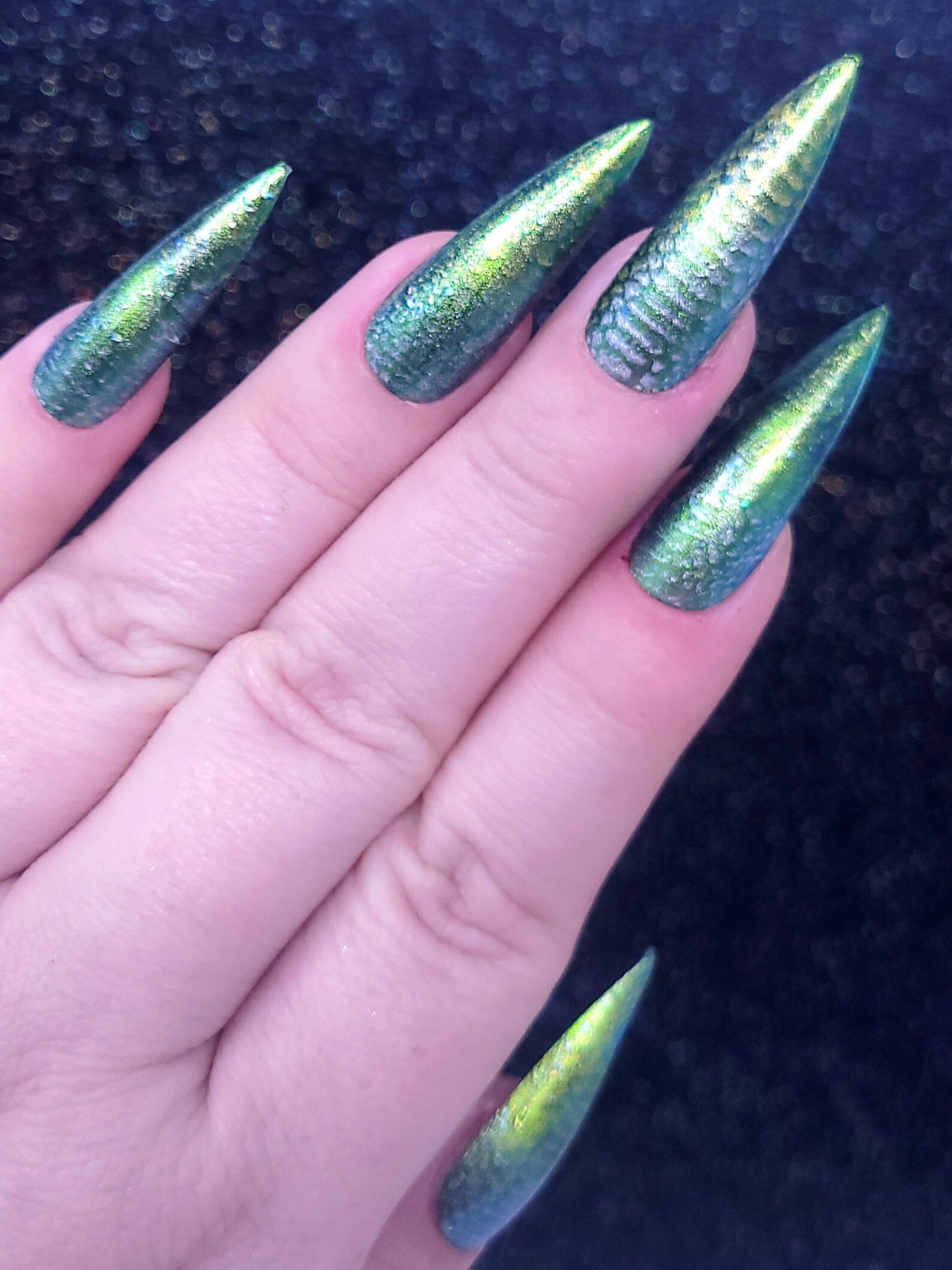 Snake Skin Press on Nails, Dragon Scales Nail Design, Ombre Nail Art ...
