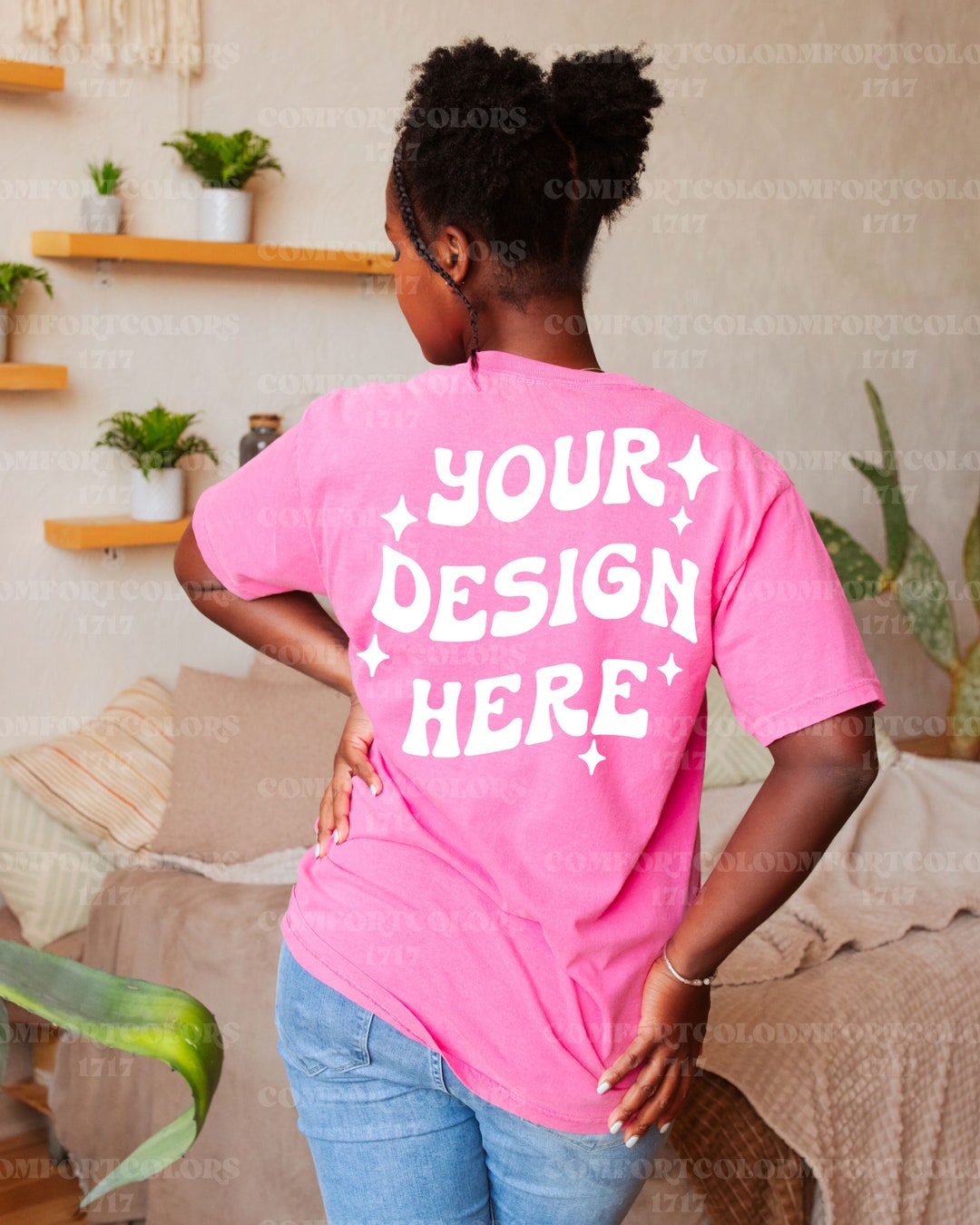 Comfort Colors 1717 Crunchberry Tshirt Mockup, Female Model Comfort ...