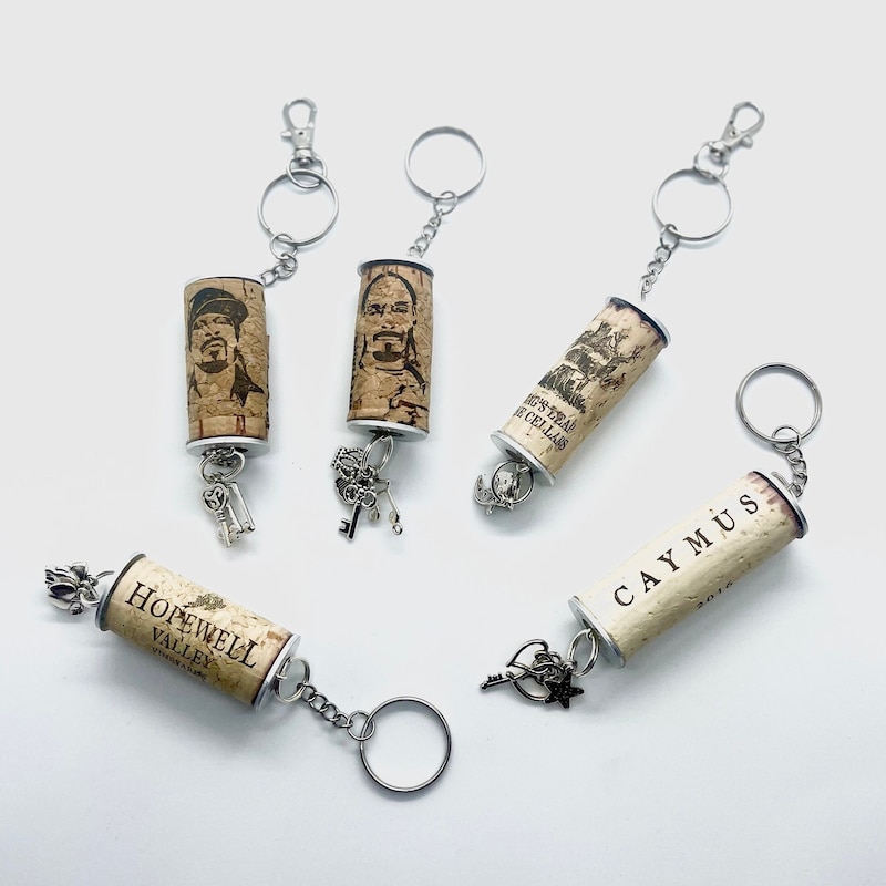 Wine Cork Keychain - Etsy