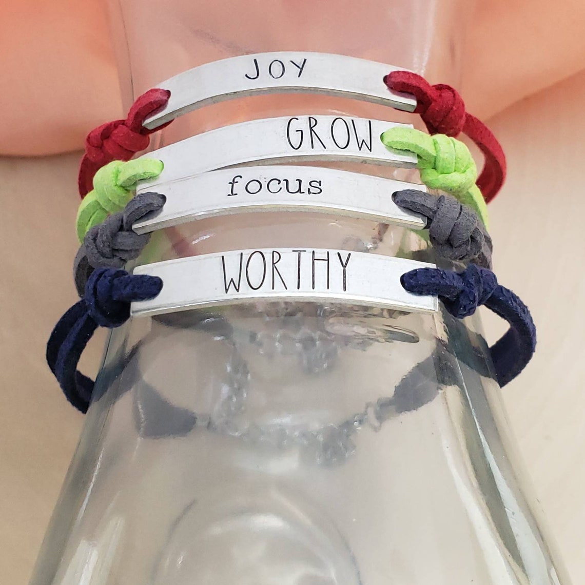 Word Bracelet-custom Word of the Year Bracelet-personlalized Your Word ...
