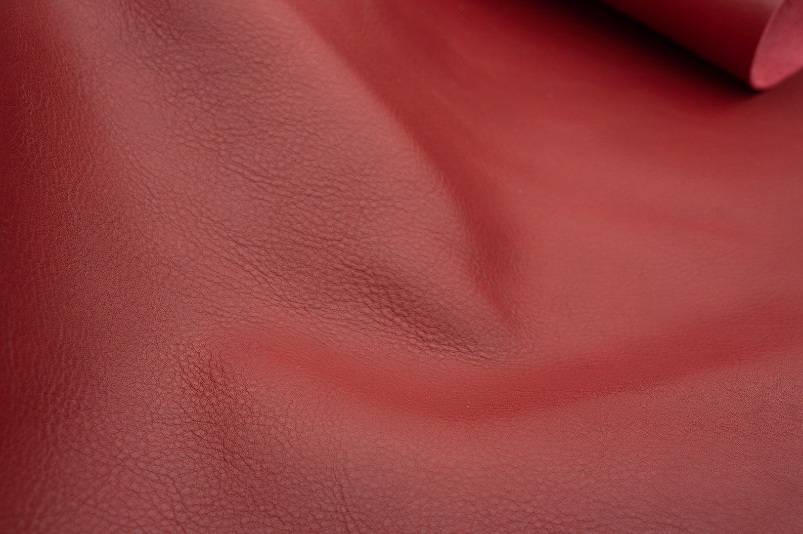 Dark Red Veg Tan Leather Sheets in 1.5mm/4oz. High Quality | Etsy