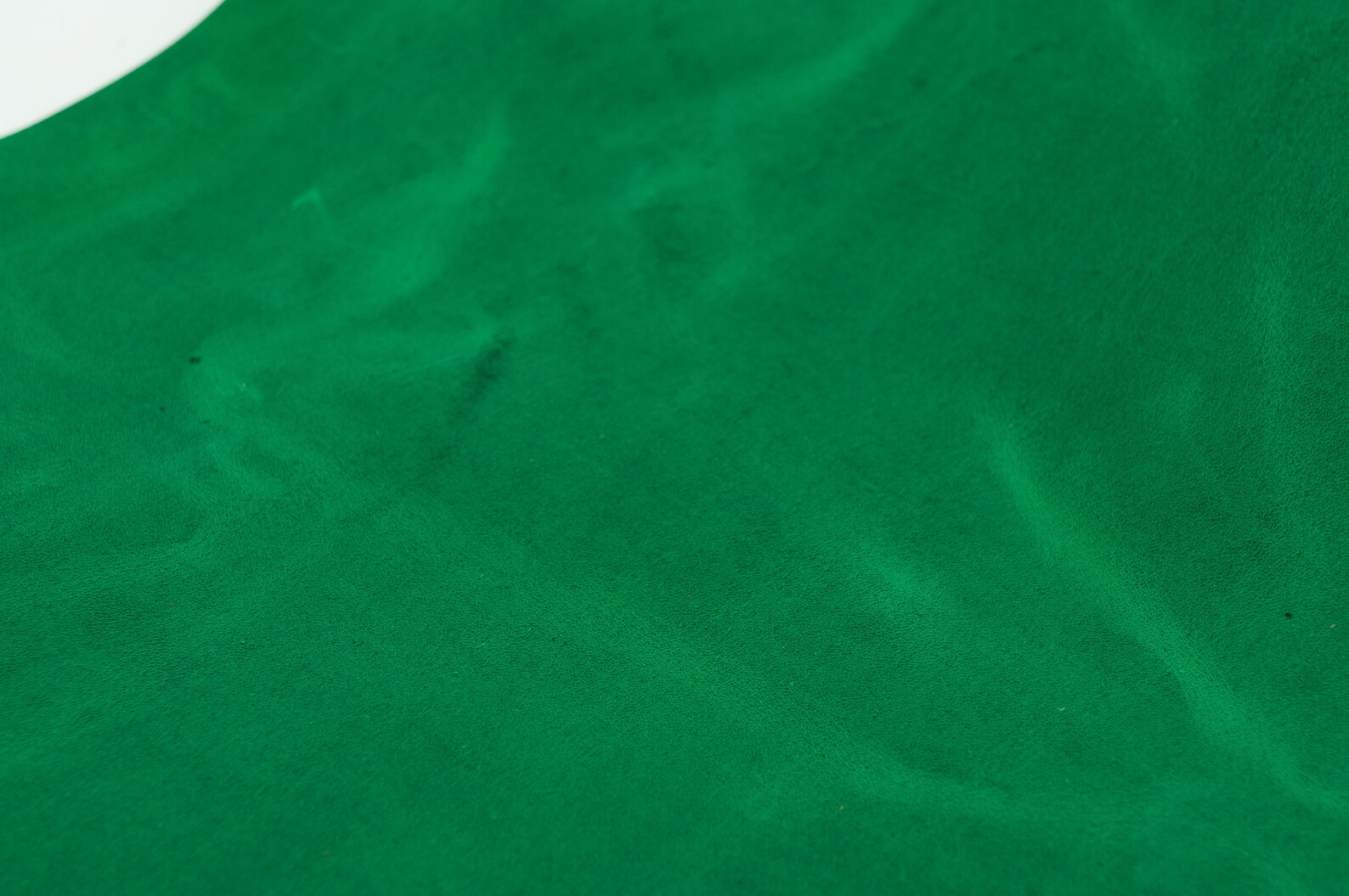 Pull up Leather Sheets in Green Color .full Grain Crazy Horse, Oil ...