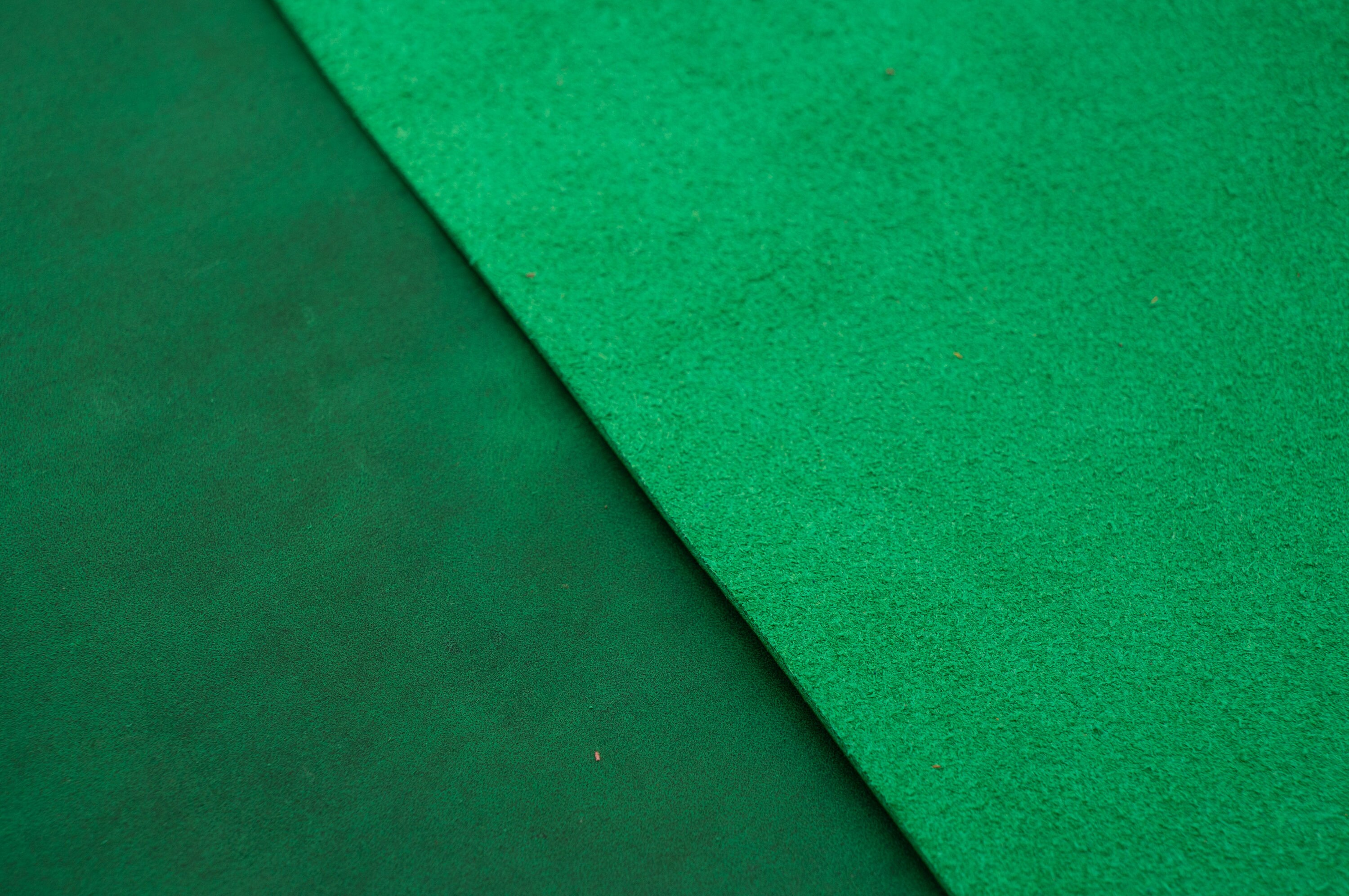 Pull up Leather Sheets in Green Color .full Grain Crazy Horse, Oil ...