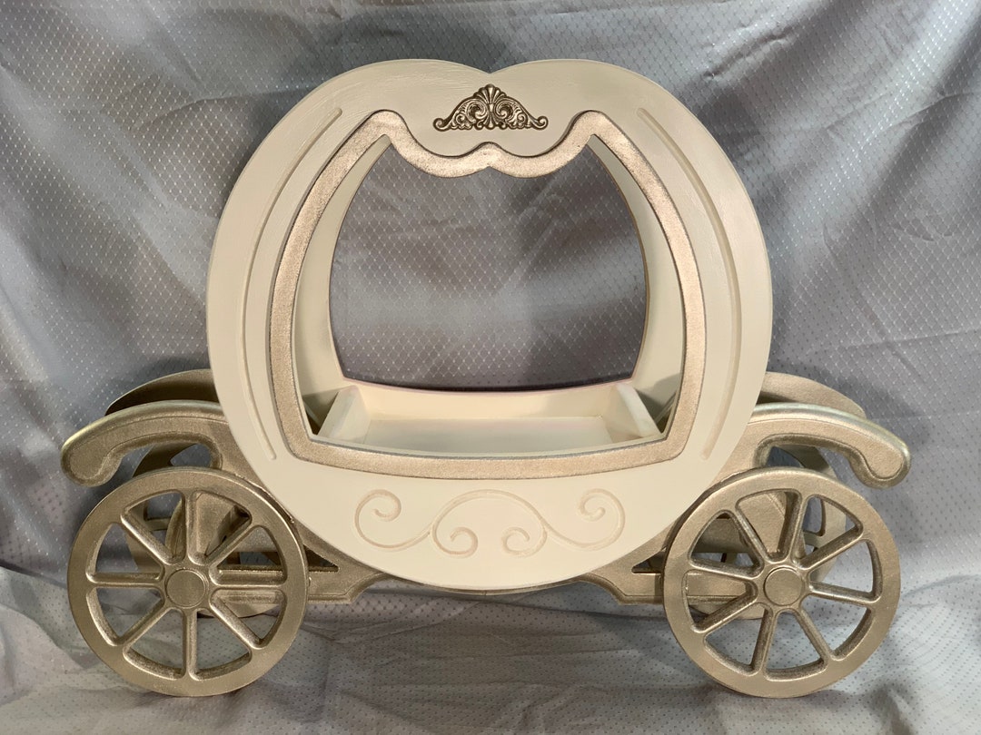 Princess Poppy Pumpkin Carriage Prop With Revolutionary Two Face Color ...