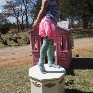 Princess Poppy Music Box Prop - Etsy