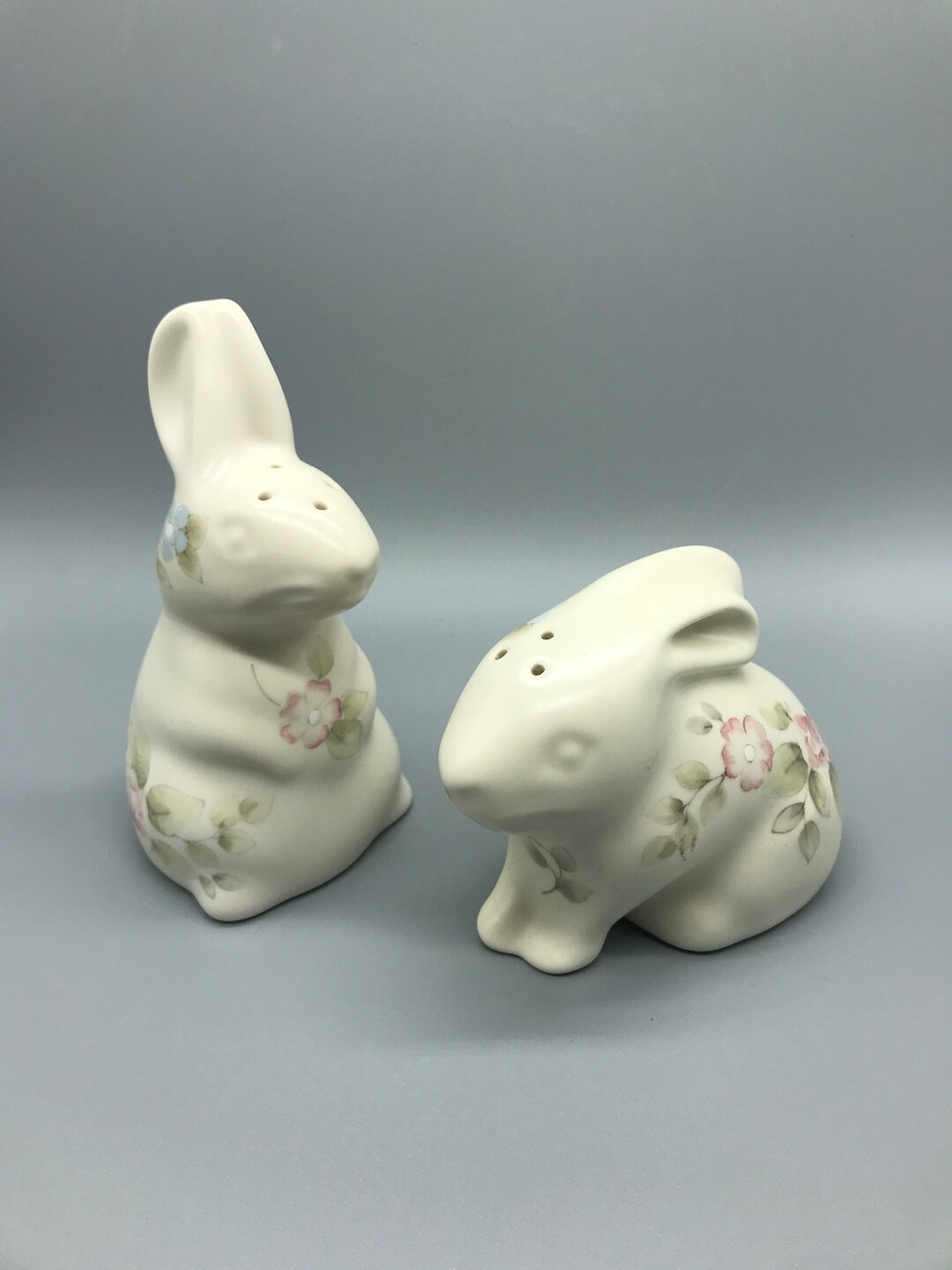 Adorable Pfaltzgraff tea Rose Set of 2 Bunny - Etsy