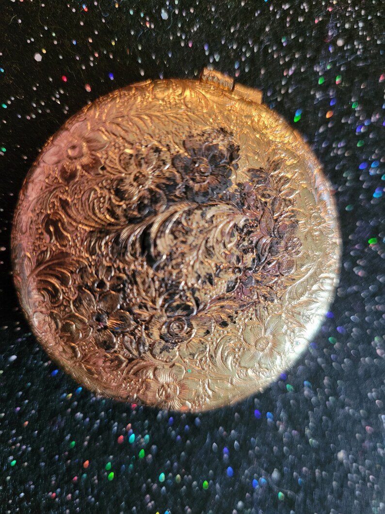 Vintage Etched Gold Tone Revlon "love Pat" Compact - Etsy