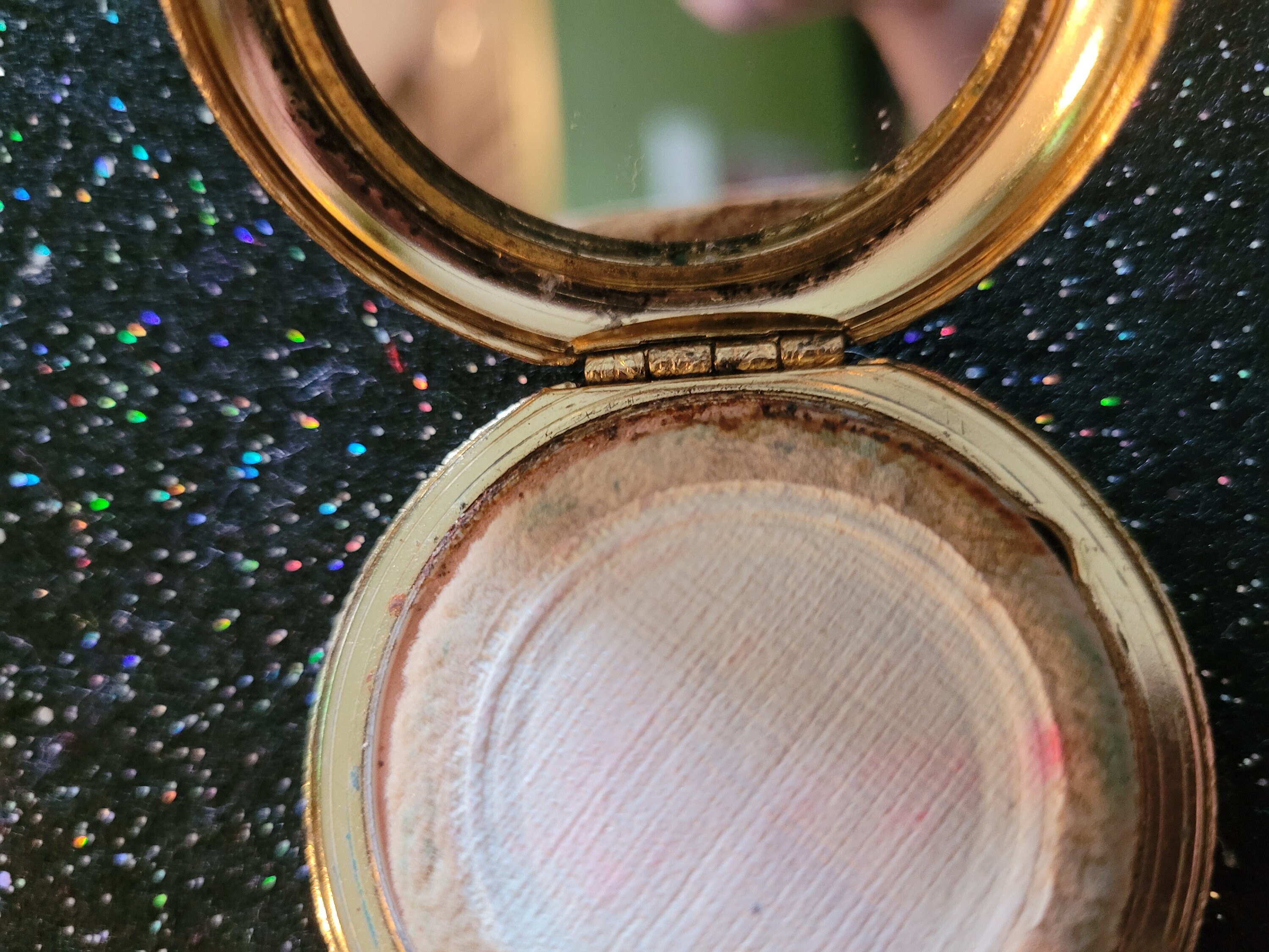 Vintage Etched Gold Tone Revlon "love Pat" Compact - Etsy