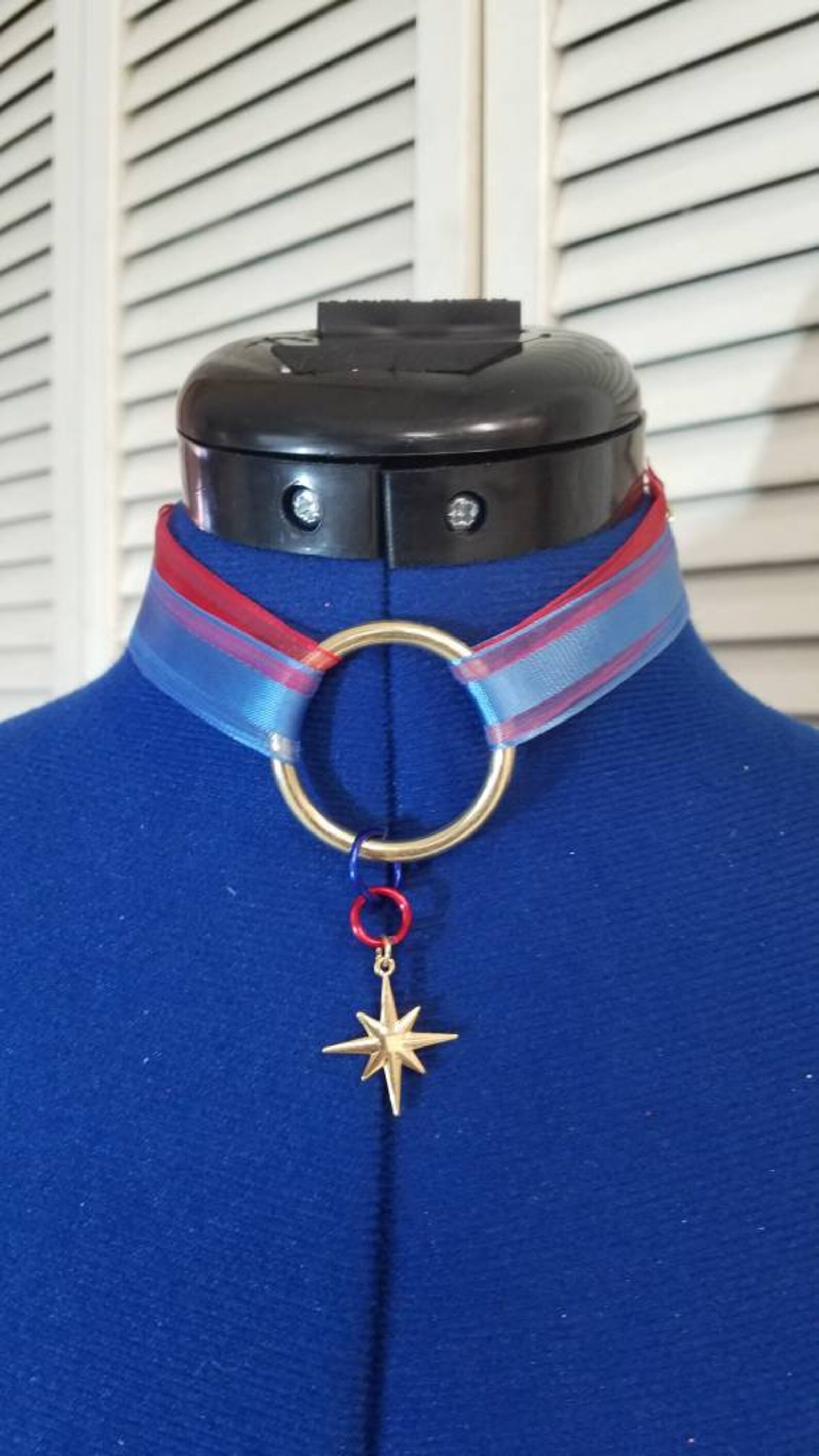 Captain Marvel Ribbon Choker - Etsy