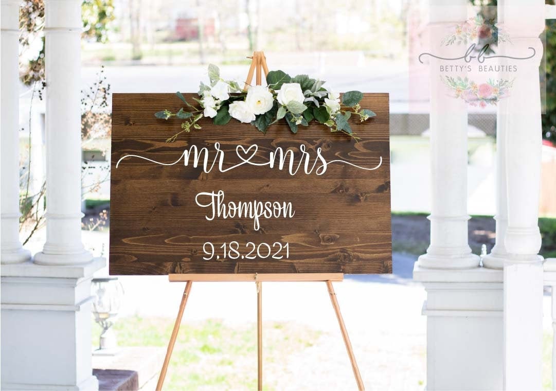 Mr & Mrs Wedding Sign/Wedding Entrance Sign/Wedding welcome | Etsy