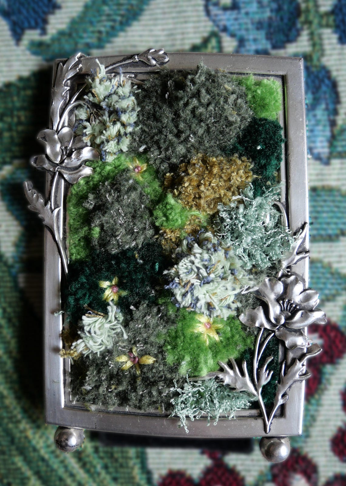 Embroidered Moss Framed Wall Hanging & Decor - Etsy