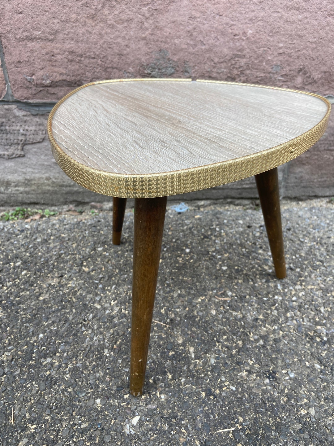 Ref 576 Pedestal Table Formica Small Coffee Table Vintage Tripod Plant ...