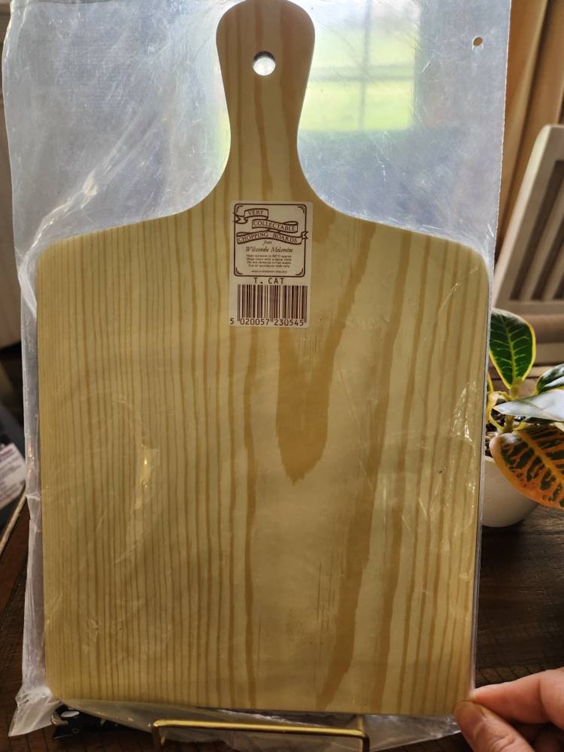 Vintage Wilscombe Melamime Cutting Board, White Cat Very Collectable ...