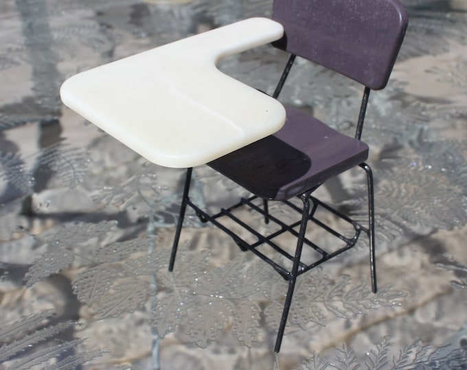 1:12 Scale School Desk and Chair/dollhouse Desk/vintage - Etsy