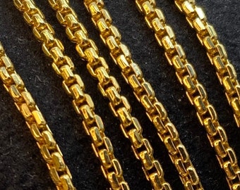 Solid Gold Box Necklace - Etsy