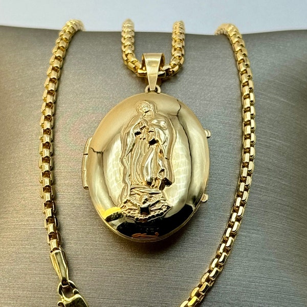 Virgin Mary Locket - Etsy