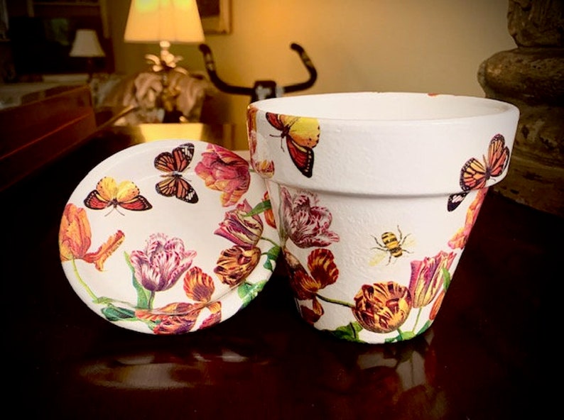 Lovely Tulip & Butterfly 6 Flower Pot - Etsy