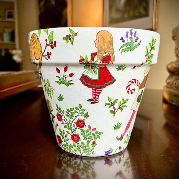 Alice in Wonderland Planter - Etsy