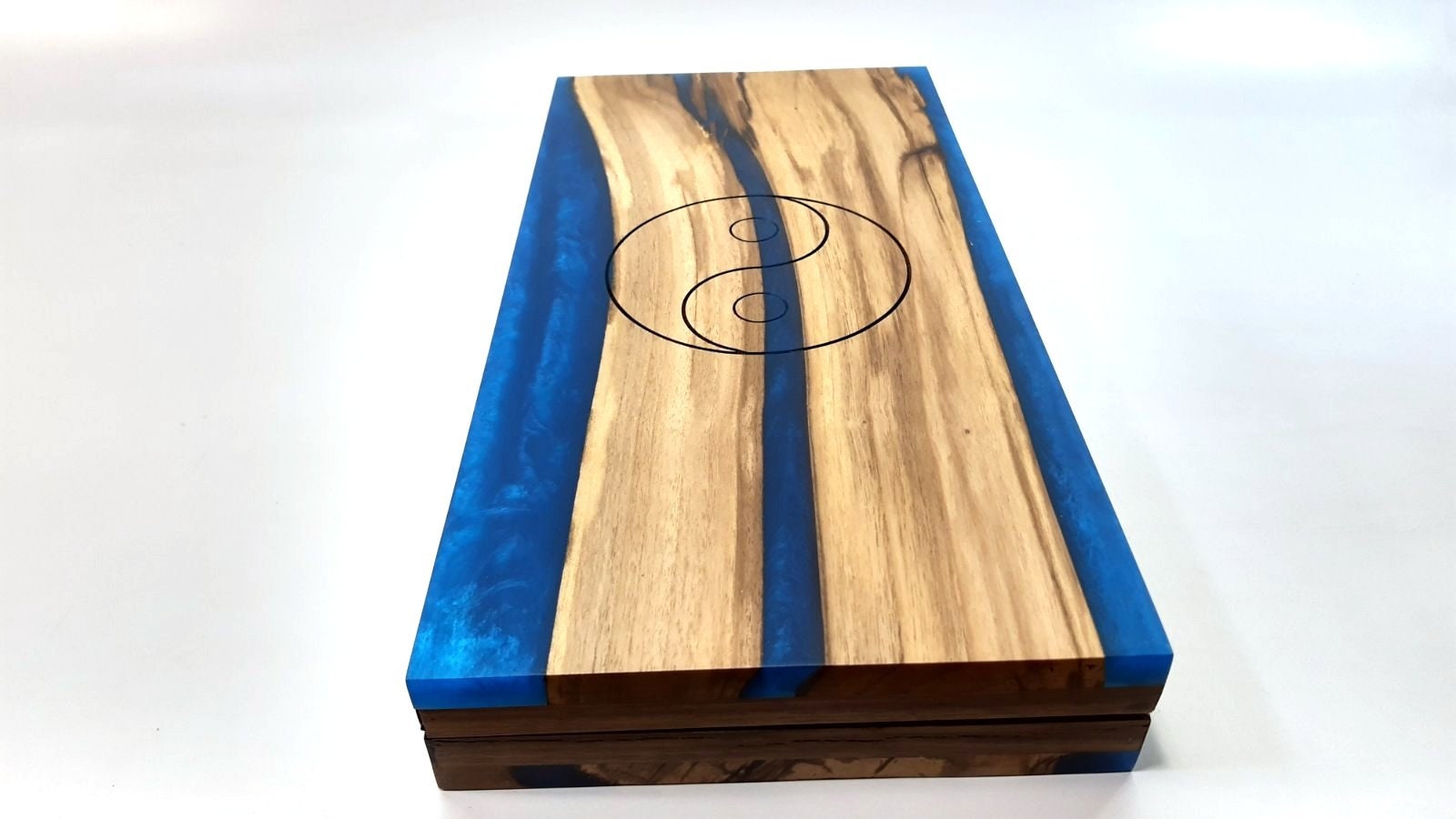 Handmade Backgammon set from walnut wood and epoxy resin. | Etsy