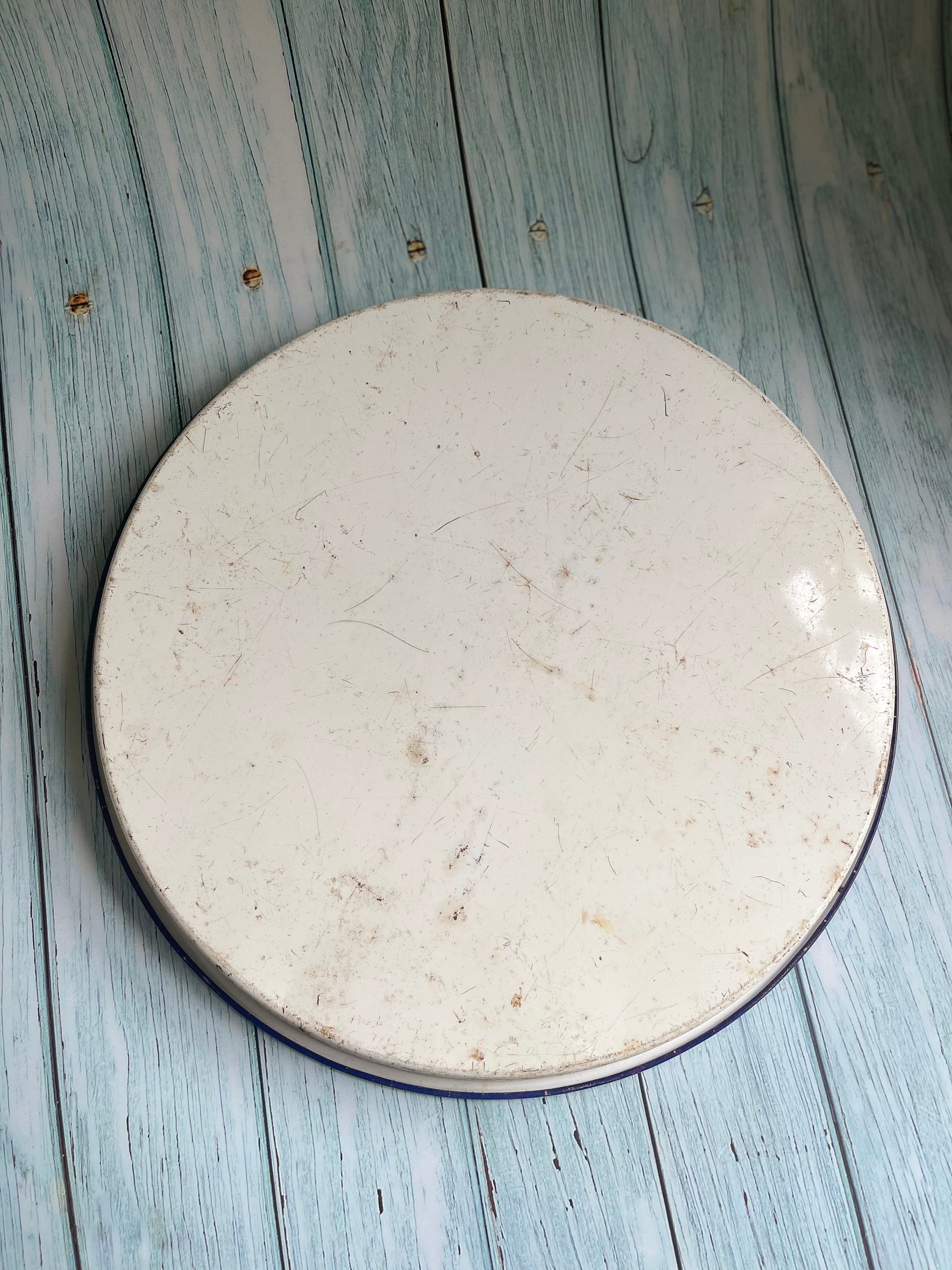 Round Metal Queen Elizabeth II Commemorative Silver Jubilee - Etsy