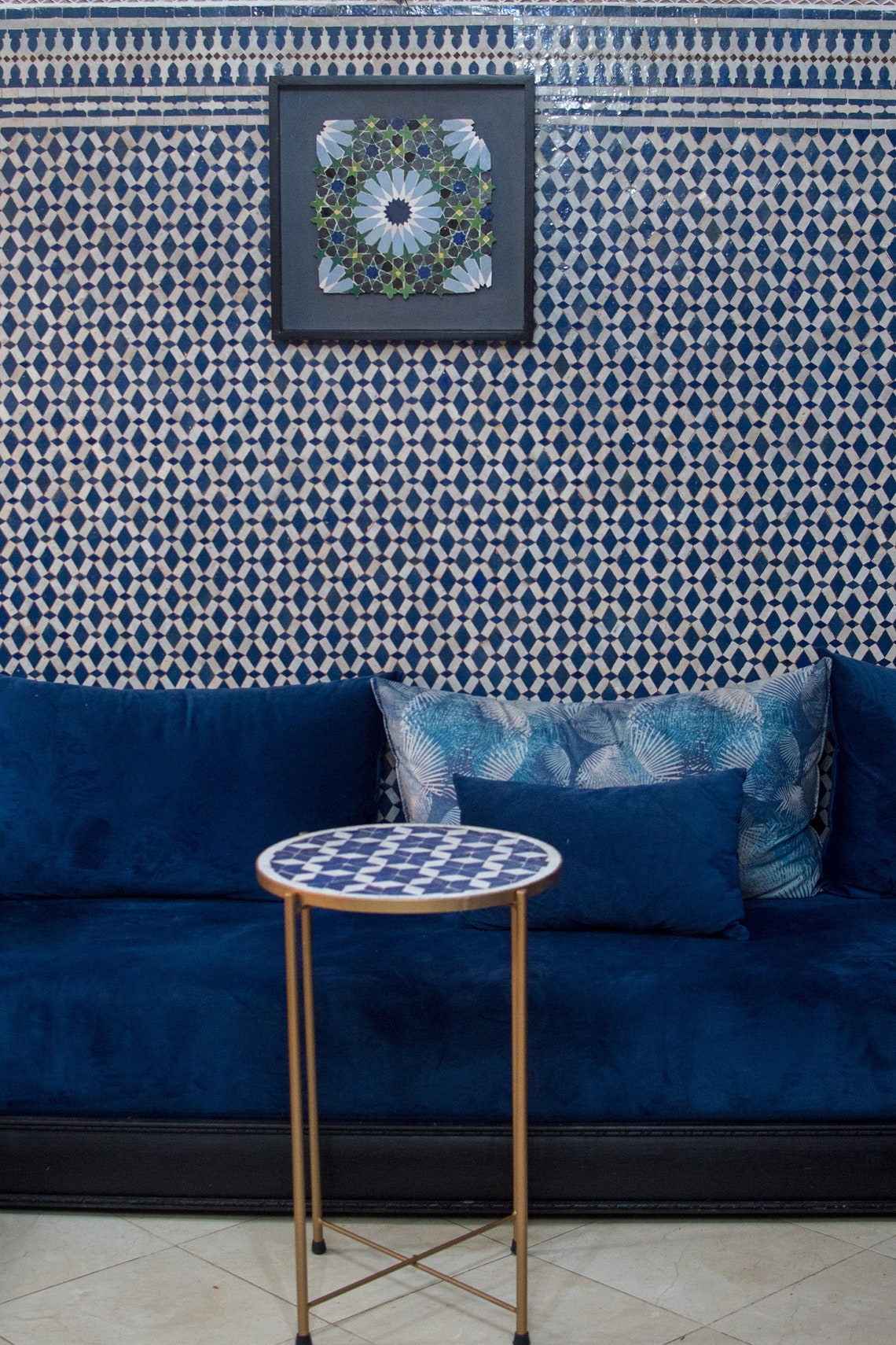 Tables En Zellige Marocain De Fès: Ajouter Lartisanat Traditionnel Et ...