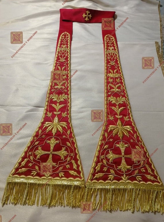 Stola Hand Embroidered made with Metallic and Bullion threads. | Etsy