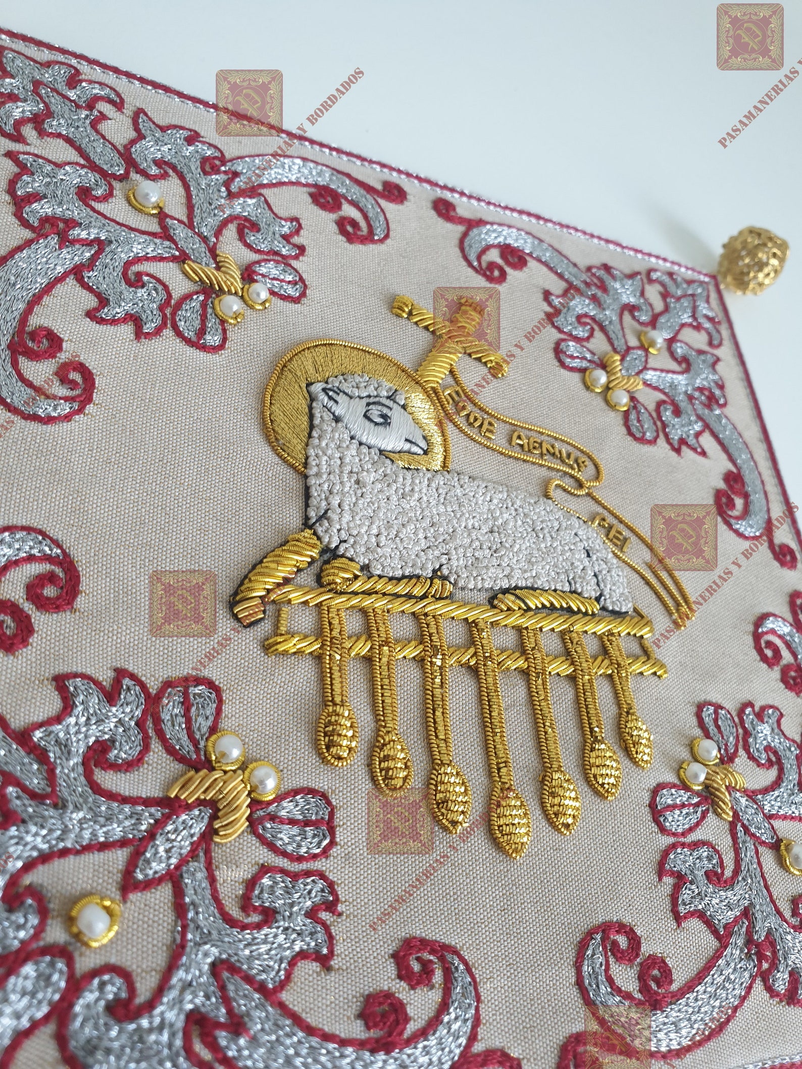 Hand Embroidered Pall 16 X 16cm - Etsy
