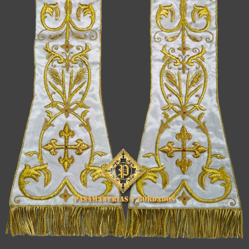 Handmade Embroidered Liturgical Stole With Metallic Threads - Etsy