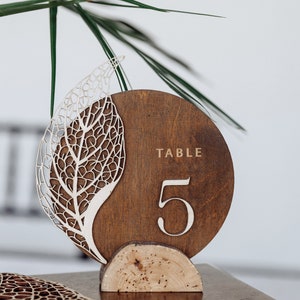 Rustic Wood Wedding Table Numbers • Leaf Design • Fall Decor - Etsy