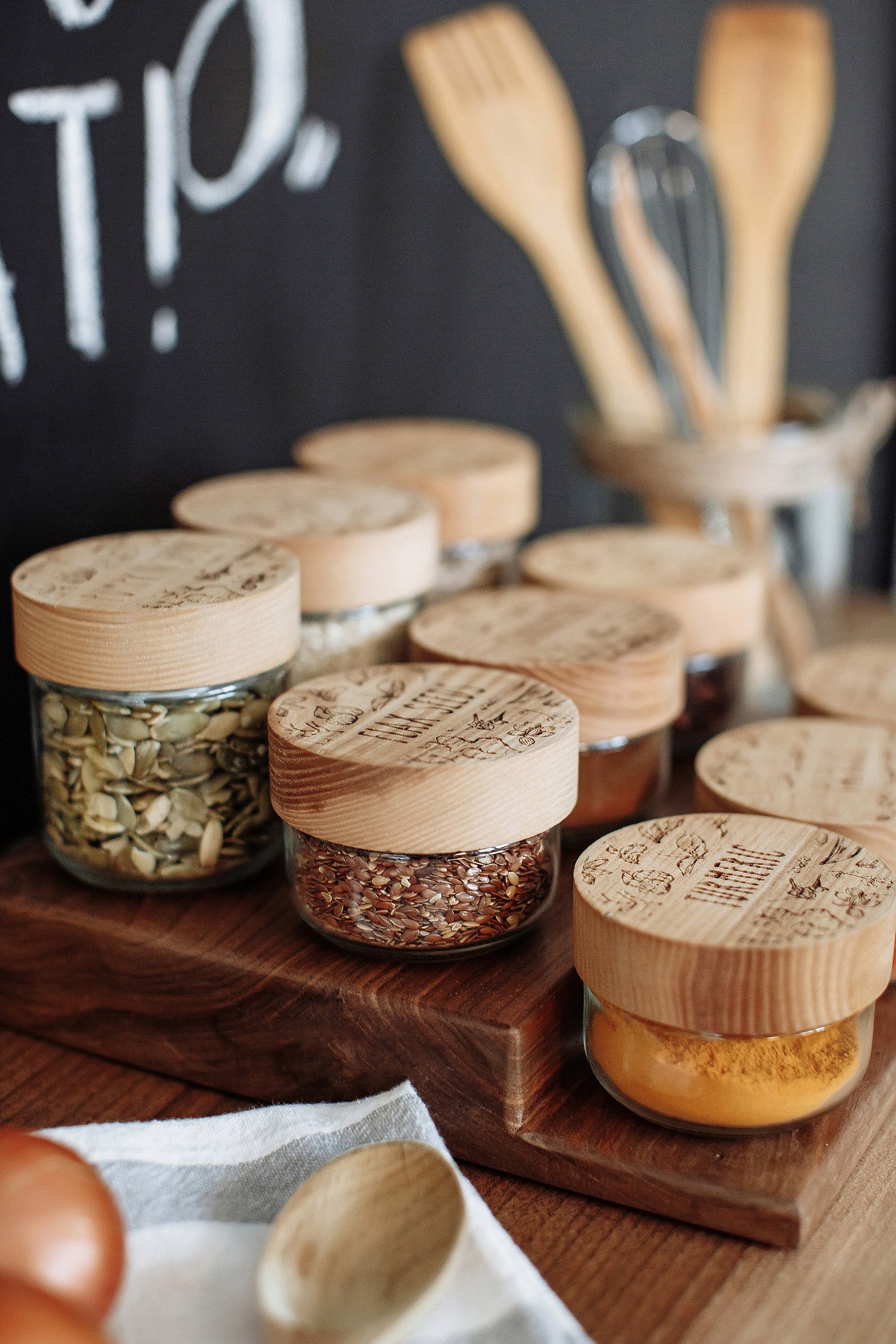 Set of 9 Personalized Spice Jars and Spice Rack - Etsy