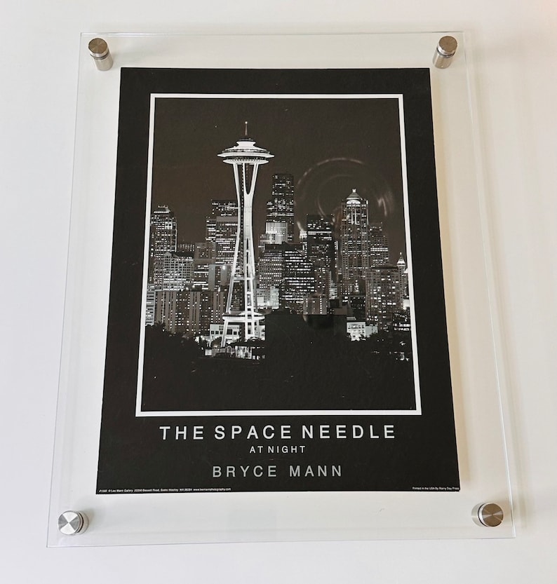 Clear Acrylic Floating Frame, Straight Corners: Artwork, Photo, Diploma ...