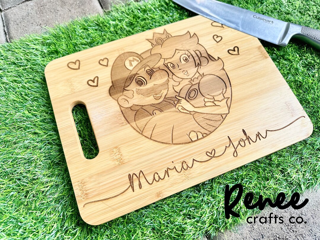 Super Mario and Princess Peach Bamboo Cutting Board, Mario Gift, Mario ...