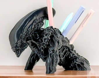 Alien Xenomorph Inspired Pen Holder - Etsy