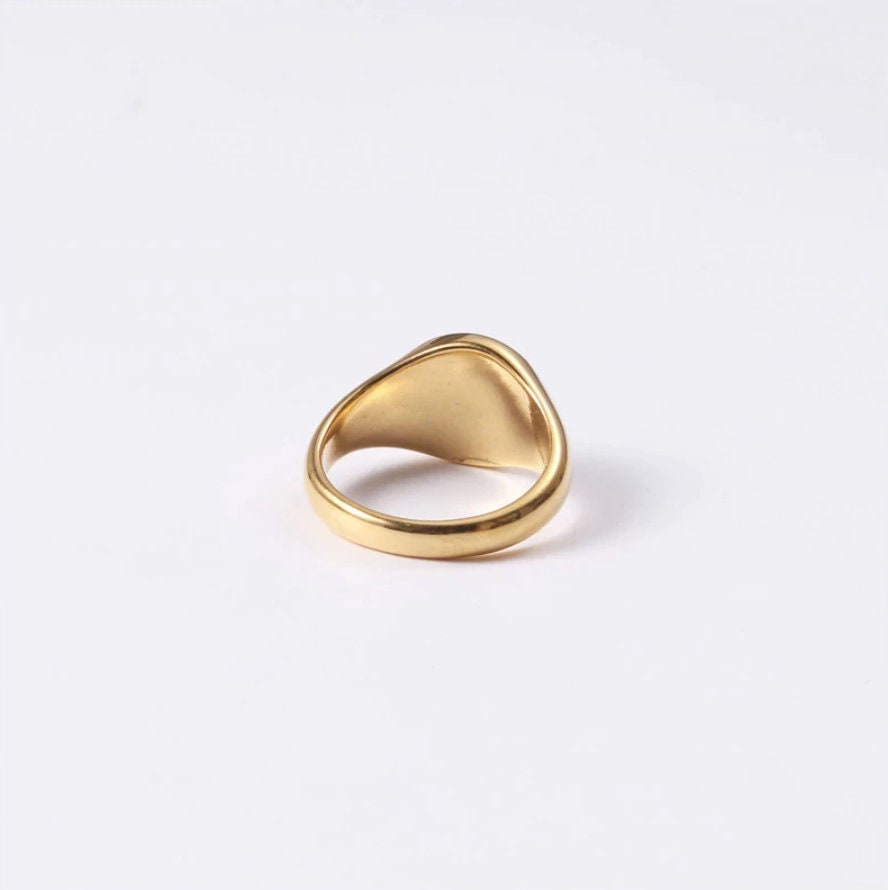 Gold Circular Signet Ring - Etsy Australia