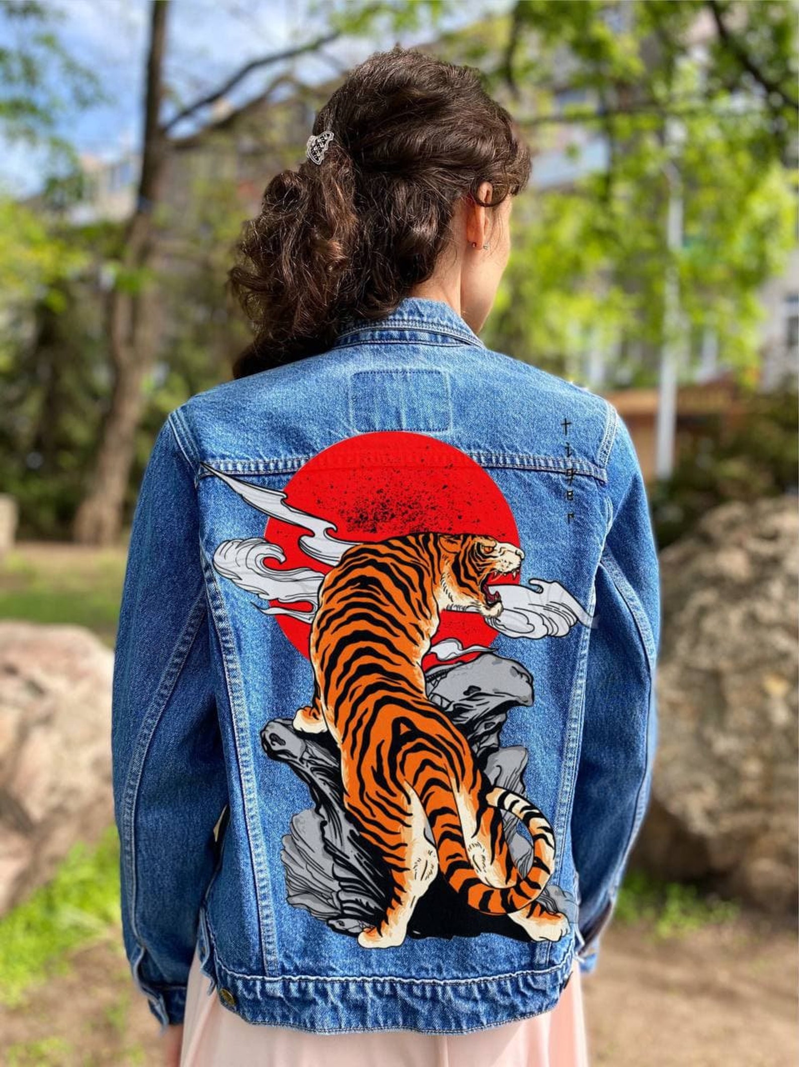 Hand Painted Tiger Jean Jacket - Etsy