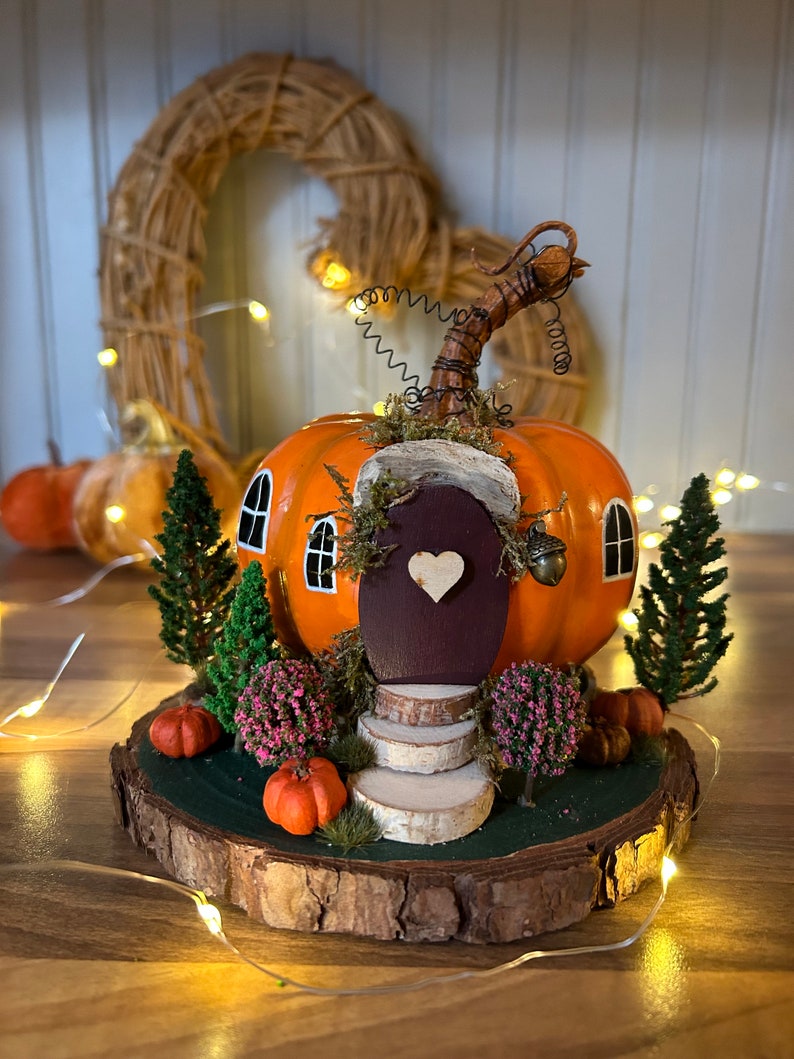 Pumpkin House. Pumpkin Cottage. Pumpkin Decoration. Autumnal Decor ...