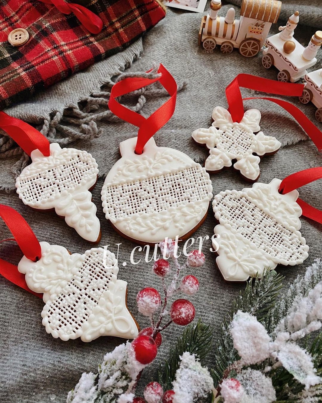 6 X-toys Cookie Cutters Printable Cookie Cutters Christmas Cookie ...
