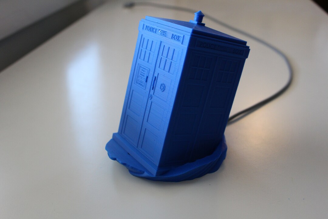 TARDIS Phone Stand Entering Time Warp With Wireless Charging - Etsy