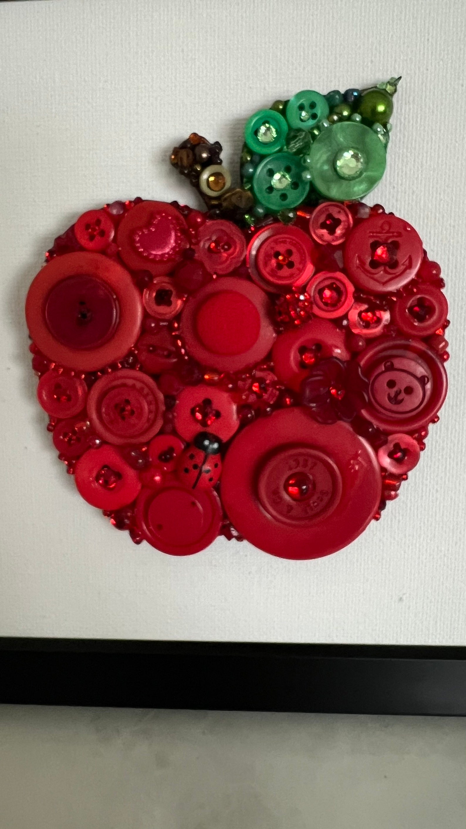 Red Apple Button Art, Vintage Button Decor, Teacher Gift - Etsy