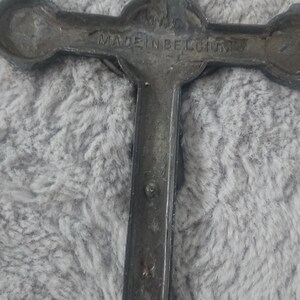 Large Metal Crucifix - Etsy