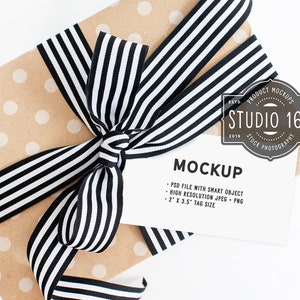 2x3.5" Gift Tag Mockup, Favor Bag Sticker Label Mockup, Kraft Paper ...
