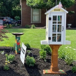 Flag Mount From the Family of the Founder of the Little Free Library ...