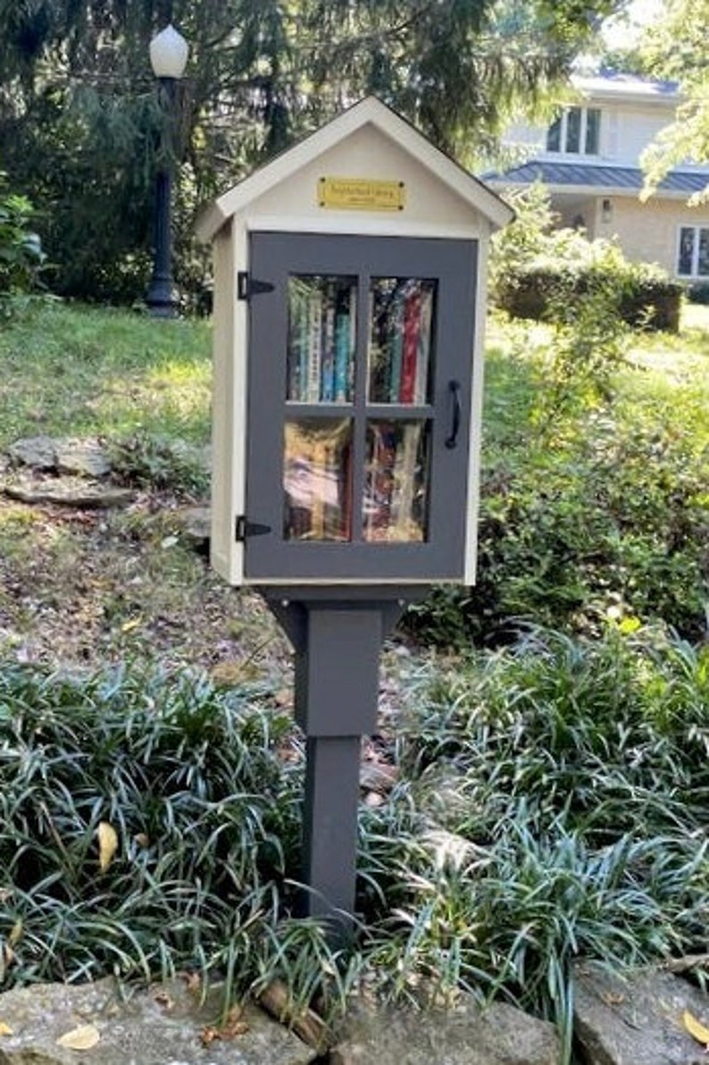 Pole Topper for Sharing Libraries From the Family of the - Etsy