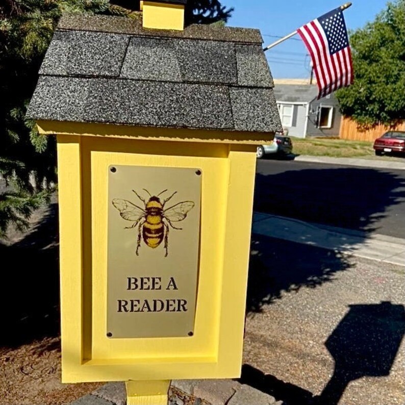 Bee A Reader Library Plaque From the Family of the Founder of | Etsy