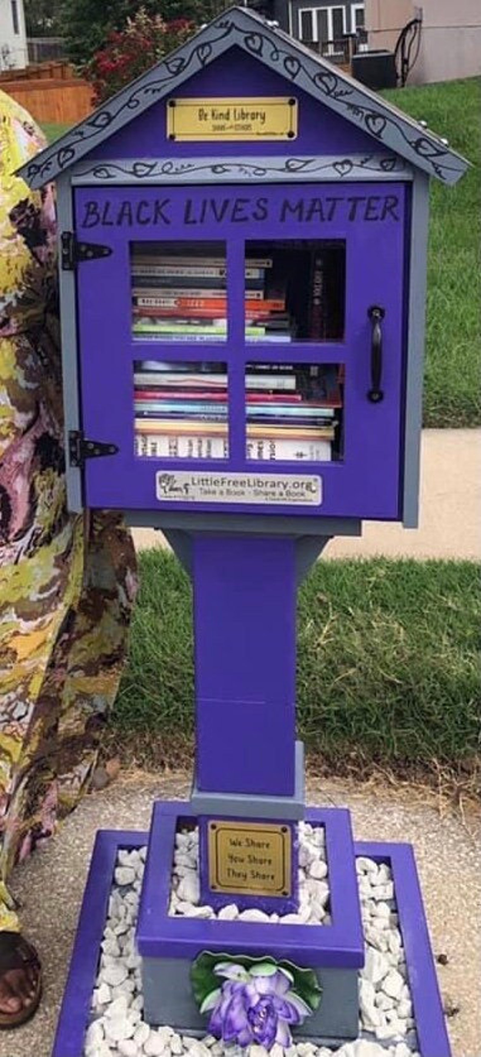 Be Kind Library Plaque From the Family of the Founder of the - Etsy