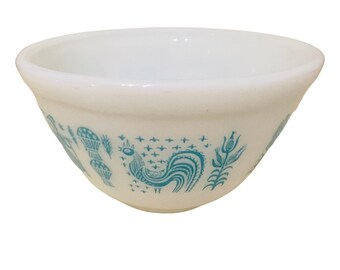 Amish Butterprint Pyrex Bowl - Etsy