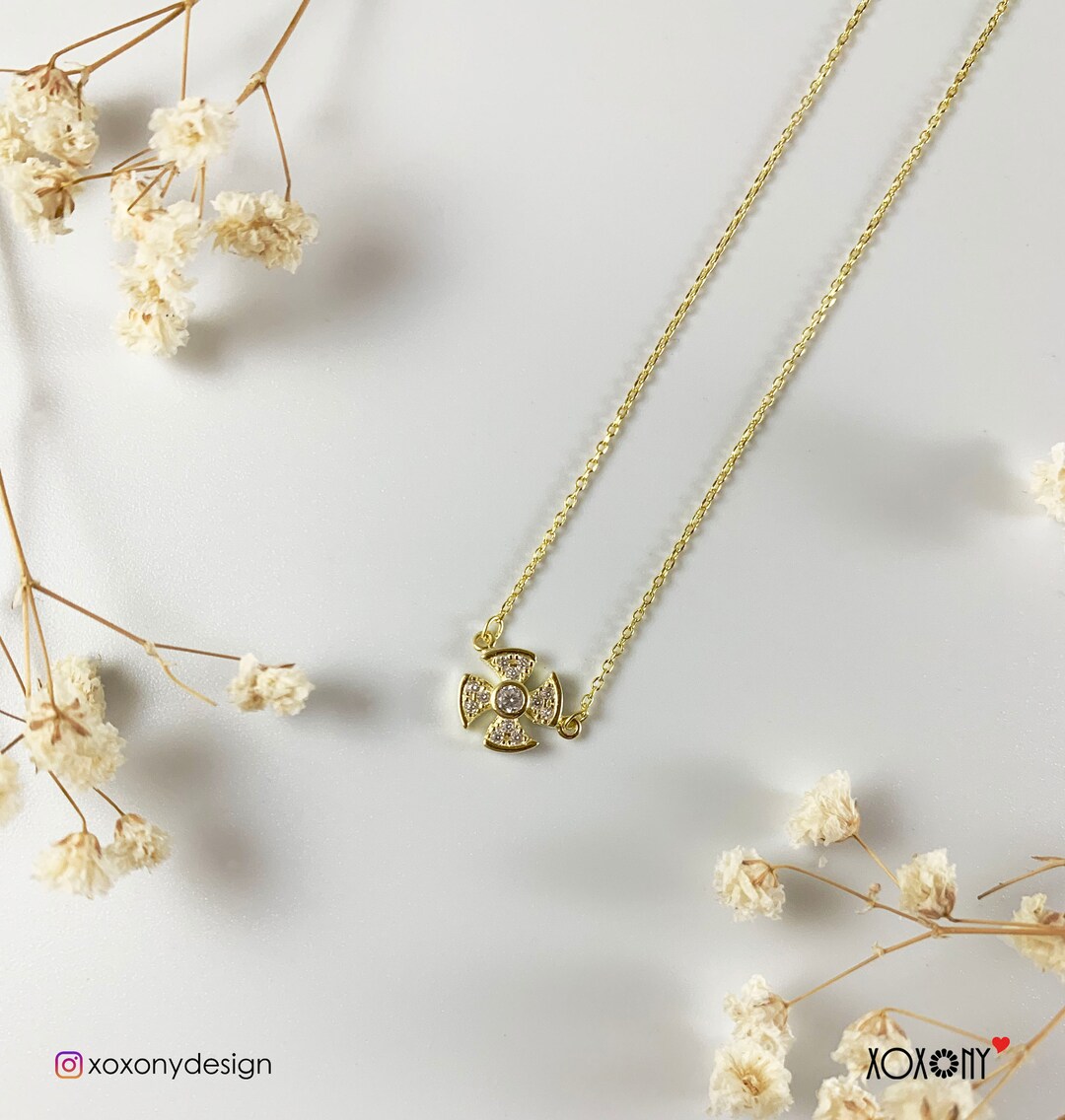 14K Gold Plated Propeller Necklace Minimalist Dainty Cubic Zirconia ...