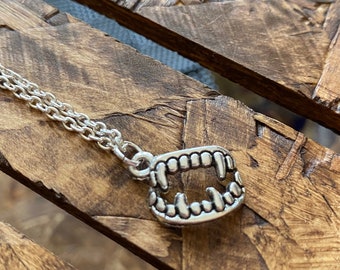 Silver Vampire Necklace Vampire Teeth Necklace - Etsy