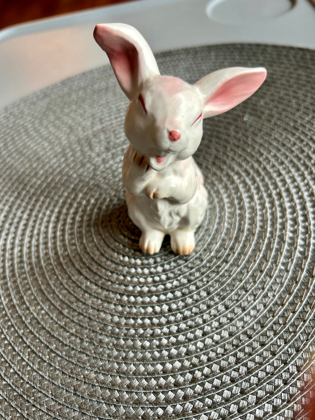 Vintage White Lefton Rabbit Figurine Hand Painted Ceramic Bunny Lefton ...