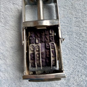 Vintage Garvey King Size Ink Price Stamp Marker - 2 Guys Grocery Stamp ...